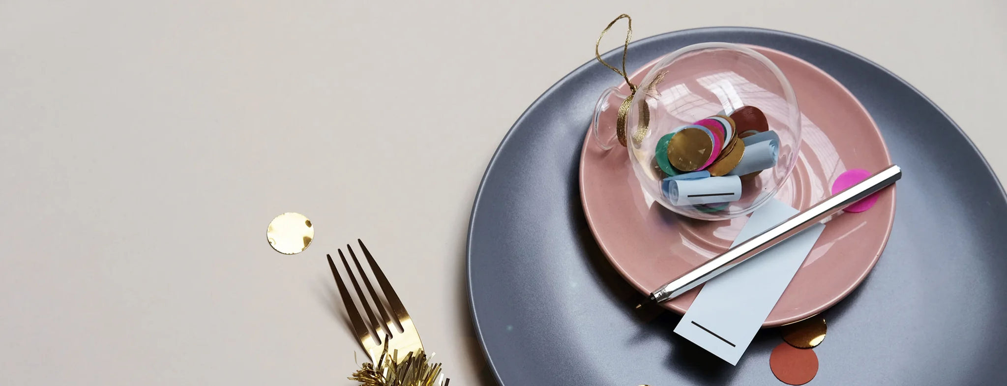 MAKE HISTORY * Save your favourite memories in style